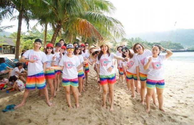 Mix trang phục đi teambuilding cực chất dành cho năm 2023!!